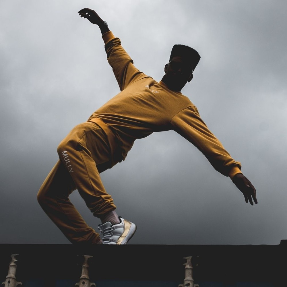 Agile Shape Shifters - Adapting to Change in Fast-Paced World