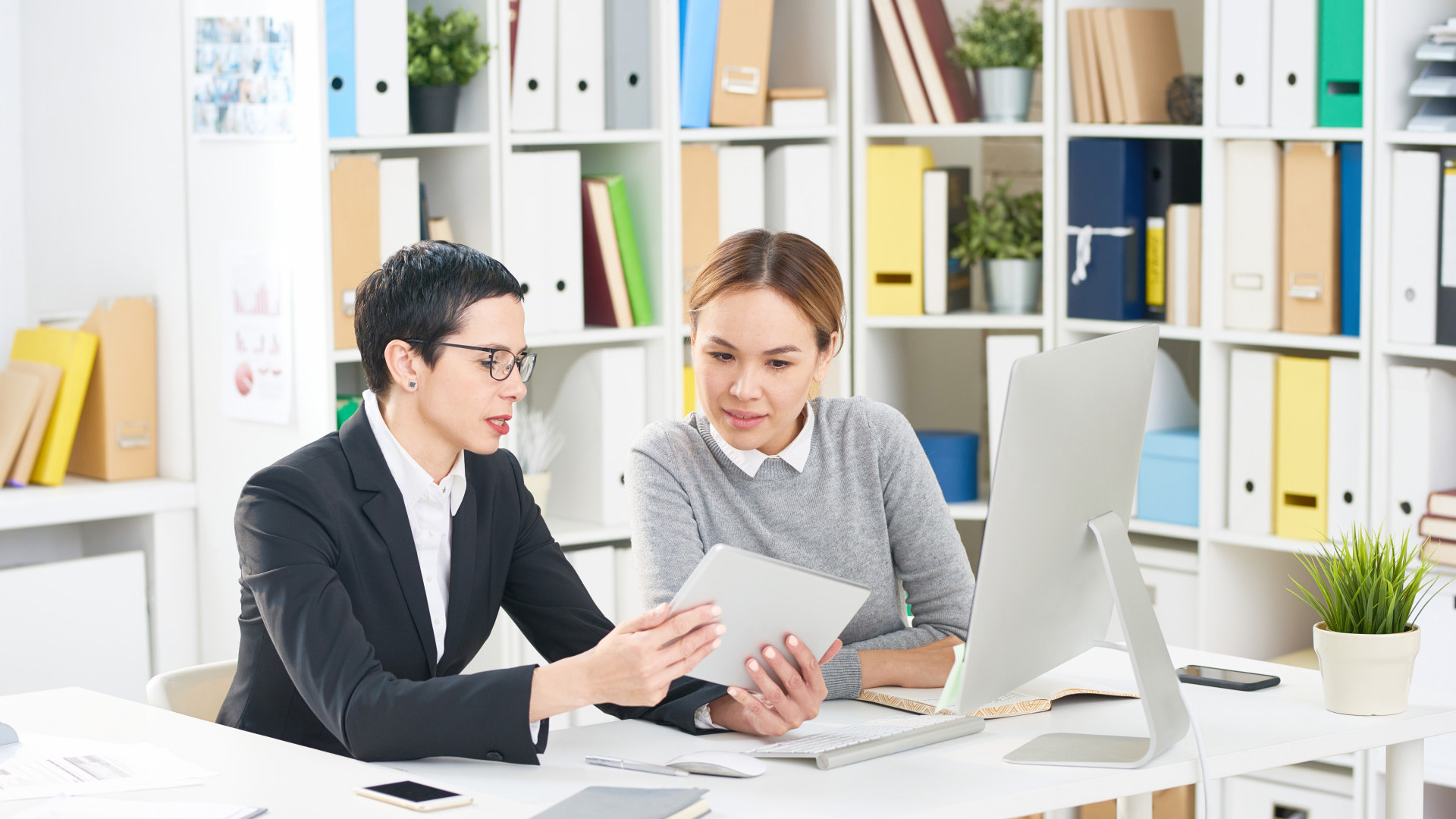 How to Encourage Employee Accountability - WhiteCrow Research